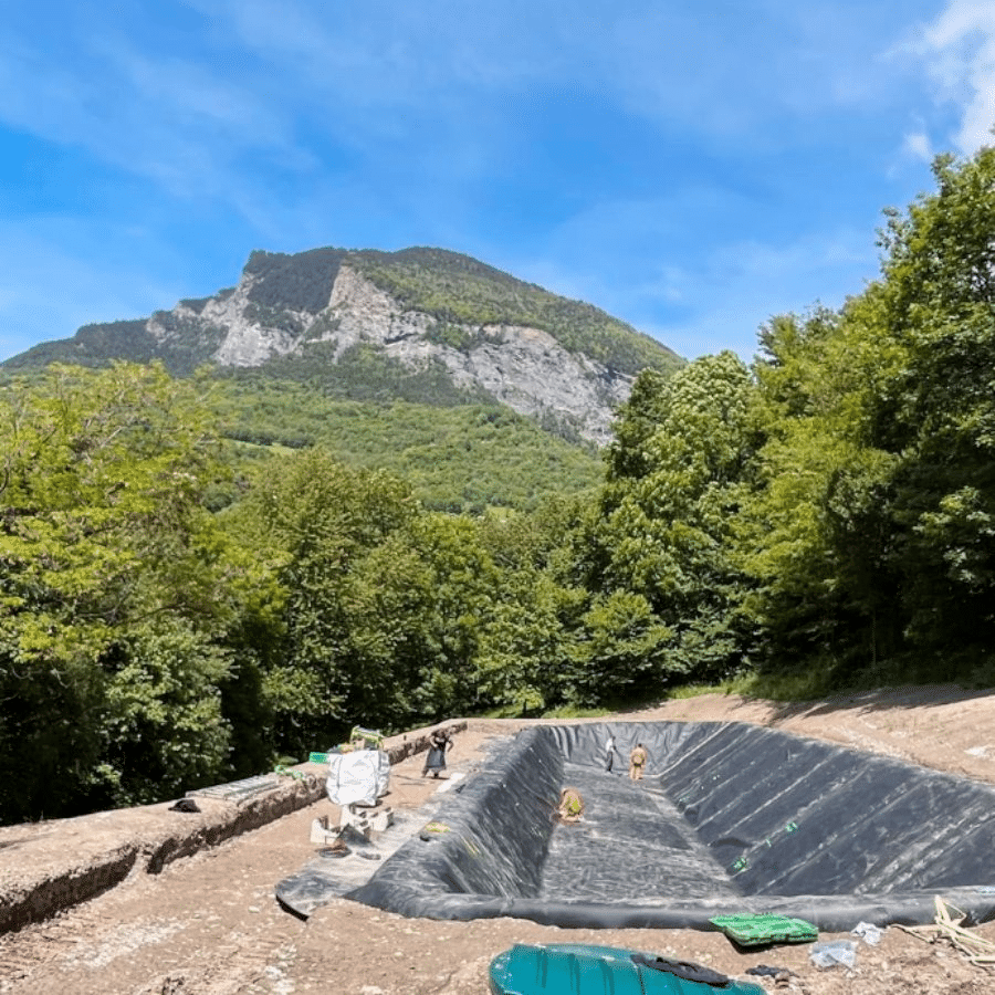 Geocomposite Drainage Nets: Engineering Superior Water Management Solutions